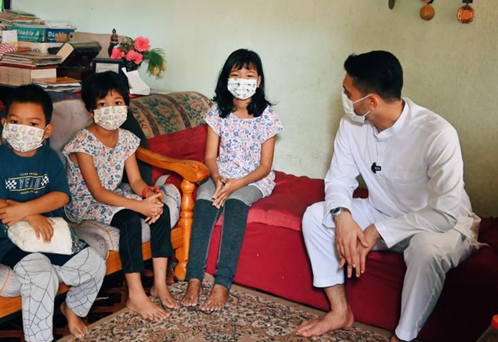 PU Riz & Pertubuhan Kasih Neelofa Tampil Beri Bantuan Kepada 110 ...