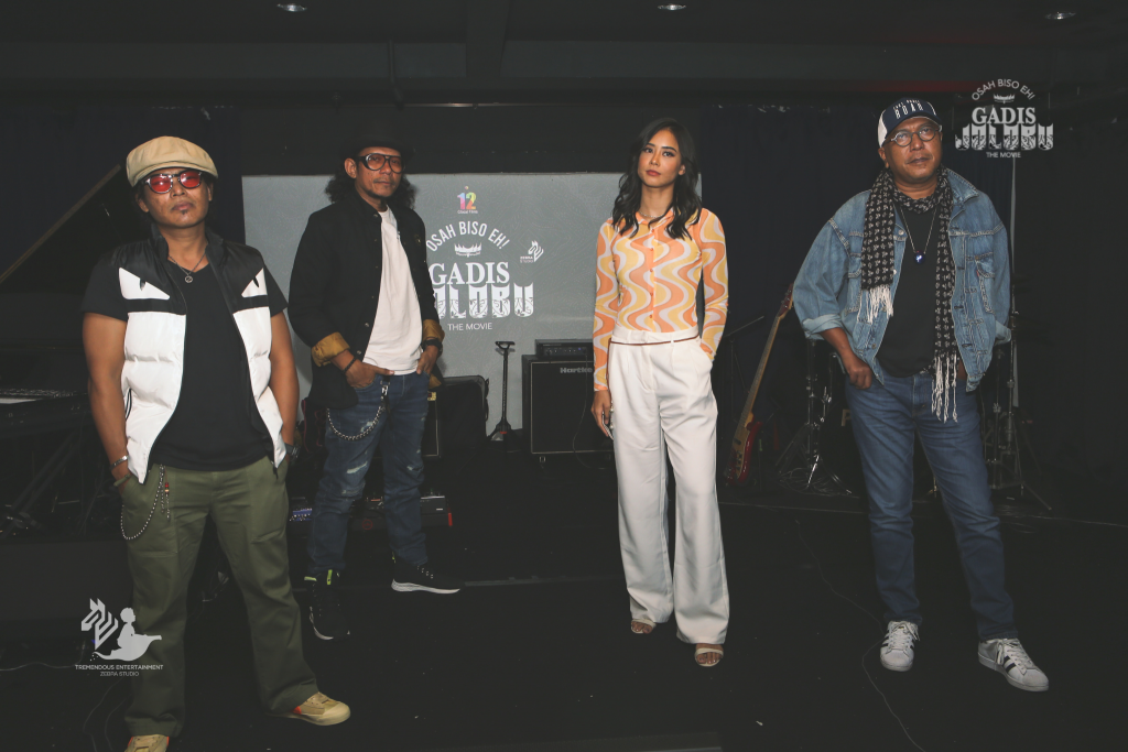 Gadis Jolobu The Movie Jadi Karya Pertama Sempena Perjanjian Usahasama ...