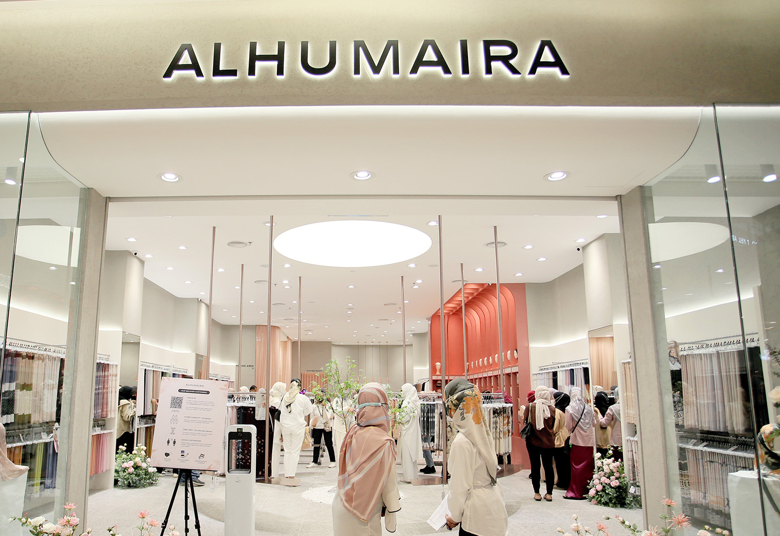 Alhumaira Buka Flagship Store Di KL East Mall, Masih Kekal Jadi Pilihan ...